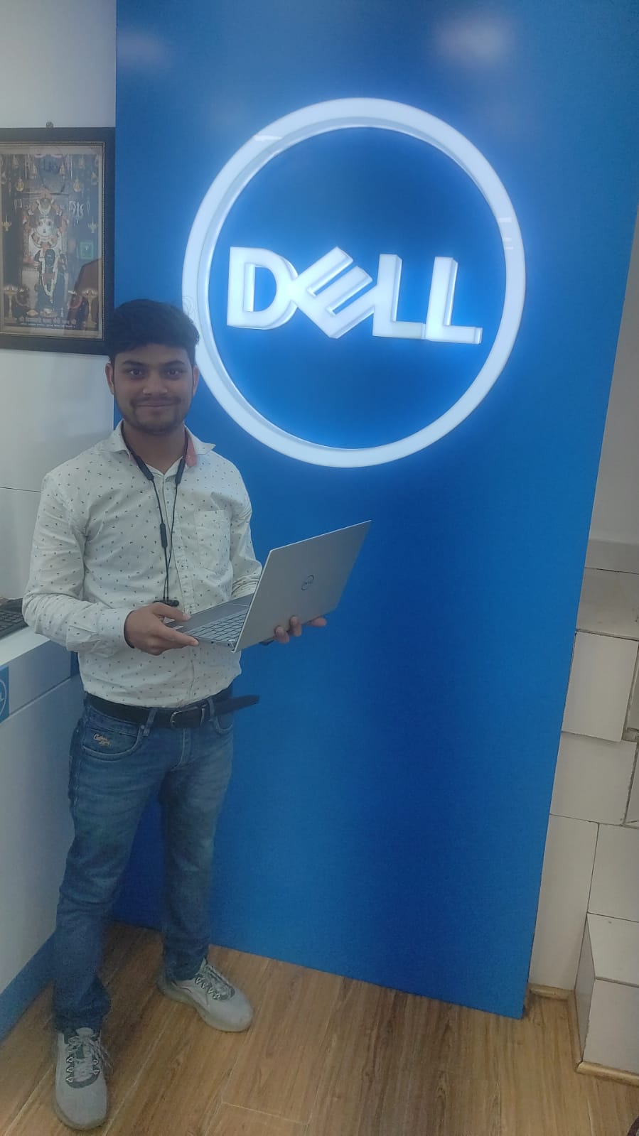 Dell India's official store locator - Dell Exclusive Stores